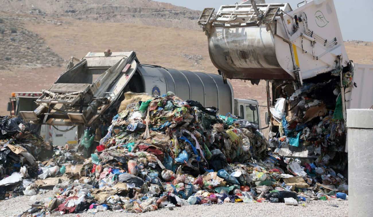 Με την αύξηση των τελών δεν αντιμετωπίζεται το πρόβλημα της διαχείρισης ...